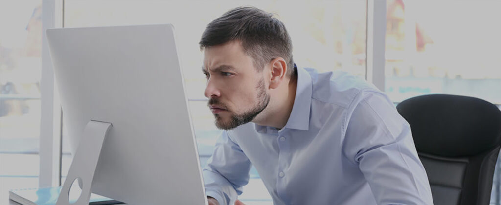 Dosežite pravilno držo sedenja! Pripravili smo preprosta navodila!